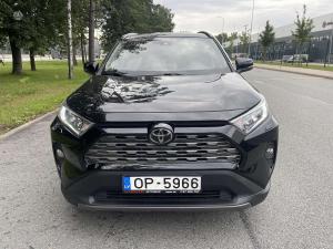 Черный Тойота РАВ 4 2020 в Рига, объемом двигателя 1.99 л и пробегом 76 тыс. км за 23900 €, фото 4 на AUTOMOTO.COM.LV