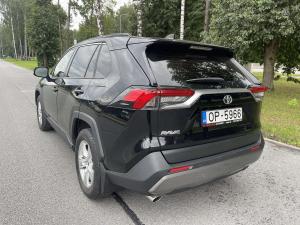 Черный Тойота РАВ 4 2020 в Рига, объемом двигателя 1.99 л и пробегом 76 тыс. км за 23900 €, фото 8 на AUTOMOTO.COM.LV
