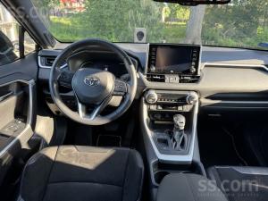 Melns Toyota RAV4 2021 Rīga, ar dzinēja tilpumu 2.50 L un nobraukumu 83 tūkst. km par 27900 €, foto 9 vietnē AUTOMOTO.COM.LV