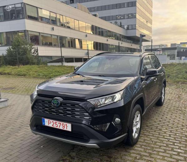 Melns Toyota RAV4 2021 Viļņa, ar dzinēja tilpumu 2.49 L un nobraukumu 170 tūkst. km par 22990 €, foto 11 vietnē AUTOMOTO.COM.LV