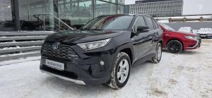 Black Toyota RAV4 2021 in Vilnius, with an engine capacity of 2.49 L and mileage of 141 thousand km for 25850 €, photo 2 on AUTOMOTO.COM.LV