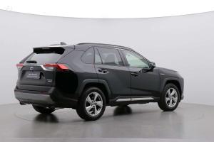 Black Toyota RAV4 2021 in Vilnius, with an engine capacity of 2.49 L and mileage of 35 thousand km for 32900 €, photo 3 on AUTOMOTO.COM.LV