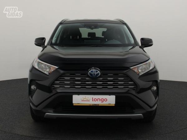 Melns Toyota RAV4 2021 Viļņa, ar dzinēja tilpumu 2.50 L un nobraukumu 152 tūkst. km par 26199 €, foto 3 vietnē AUTOMOTO.COM.LV