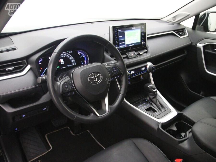 Melns Toyota RAV4 2021 Viļņa, ar dzinēja tilpumu 2.50 L un nobraukumu 152 tūkst. km par 26199 €, foto 16 vietnē AUTOMOTO.COM.LV