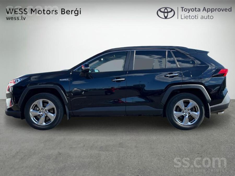 Melns Toyota RAV4 2021 Rīga, ar dzinēja tilpumu 2.50 L un nobraukumu 127 tūkst. km par 32990 €, foto 4 vietnē AUTOMOTO.COM.LV