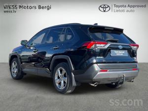 Melns Toyota RAV4 2021 Rīga, ar dzinēja tilpumu 2.50 L un nobraukumu 127 tūkst. km par 32990 €, foto 28 vietnē AUTOMOTO.COM.LV