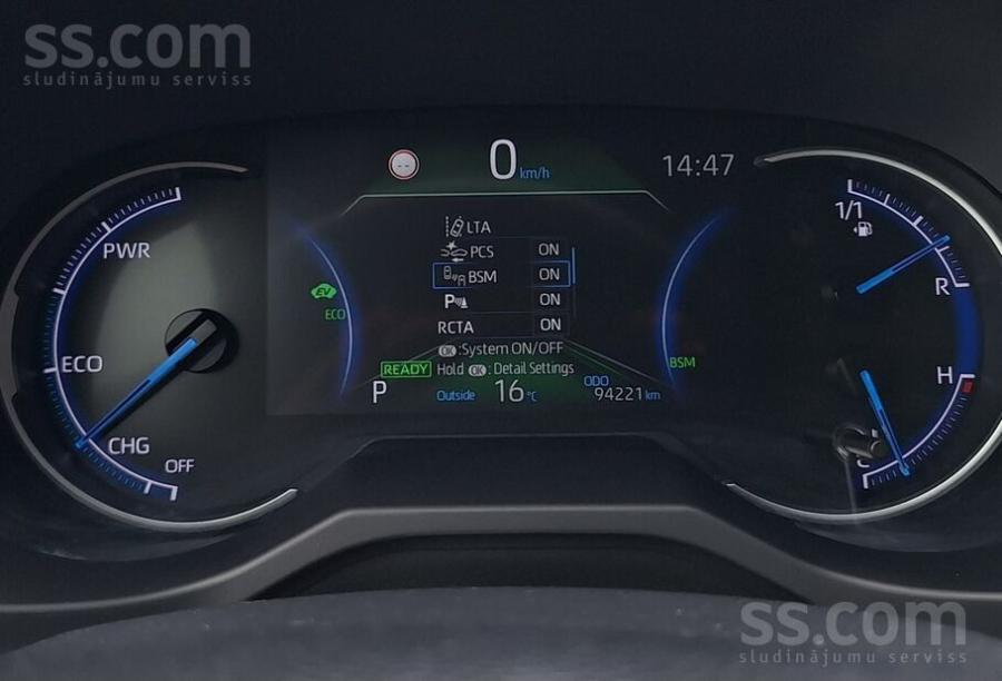 Black Toyota RAV4 2021 in Riga, with an engine capacity of 2.50 L and mileage of 94 thousand km for 28900 €, photo 19 on AUTOMOTO.COM.LV