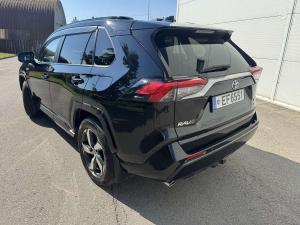 Black Toyota RAV4 2021 in Klaipeda, with an engine capacity of 2.49 L and mileage of 195 thousand km for 29200 €, photo 8 on AUTOMOTO.COM.LV