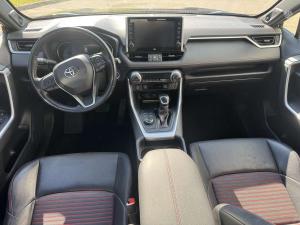 Black Toyota RAV4 2021 in Klaipeda, with an engine capacity of 2.49 L and mileage of 195 thousand km for 29200 €, photo 10 on AUTOMOTO.COM.LV