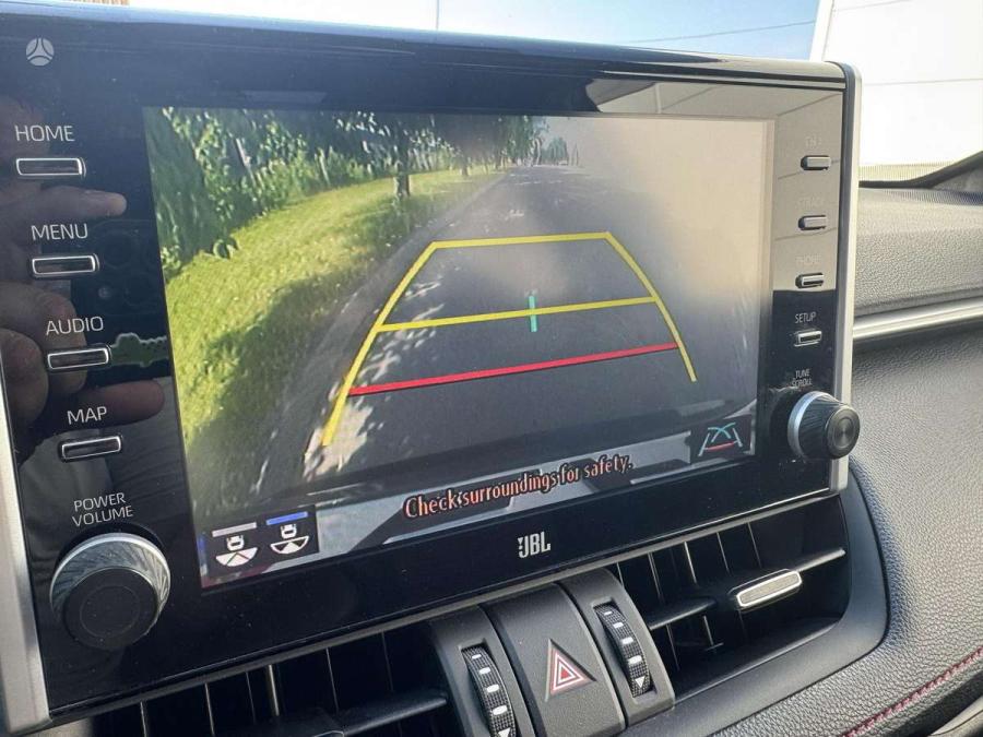 Black Toyota RAV4 2021 in Klaipeda, with an engine capacity of 2.49 L and mileage of 195 thousand km for 29200 €, photo 16 on AUTOMOTO.COM.LV
