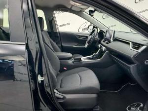 Melns Toyota RAV4 2021 Viļņa, ar dzinēja tilpumu 2.49 L un nobraukumu 80 tūkst. km par 29700 €, foto 6 vietnē AUTOMOTO.COM.LV