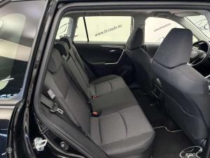 Melns Toyota RAV4 2021 Viļņa, ar dzinēja tilpumu 2.49 L un nobraukumu 80 tūkst. km par 29700 €, foto 12 vietnē AUTOMOTO.COM.LV