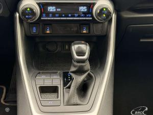 Melns Toyota RAV4 2021 Viļņa, ar dzinēja tilpumu 2.49 L un nobraukumu 80 tūkst. km par 29700 €, foto 18 vietnē AUTOMOTO.COM.LV