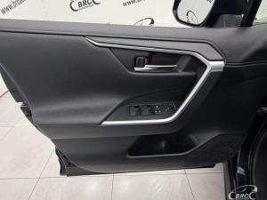 Melns Toyota RAV4 2021 Viļņa, ar dzinēja tilpumu 2.49 L un nobraukumu 80 tūkst. km par 29700 €, foto 20 vietnē AUTOMOTO.COM.LV