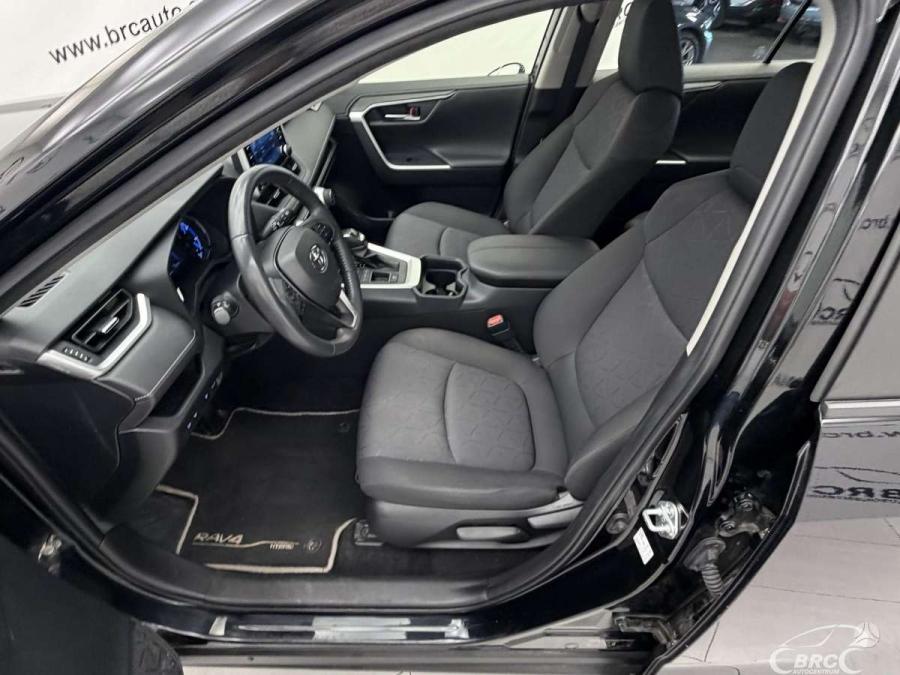 Melns Toyota RAV4 2021 Viļņa, ar dzinēja tilpumu 2.49 L un nobraukumu 80 tūkst. km par 29700 €, foto 21 vietnē AUTOMOTO.COM.LV