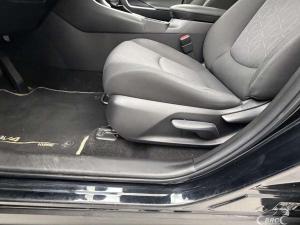 Melns Toyota RAV4 2021 Viļņa, ar dzinēja tilpumu 2.49 L un nobraukumu 80 tūkst. km par 29700 €, foto 22 vietnē AUTOMOTO.COM.LV