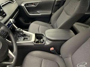 Melns Toyota RAV4 2021 Viļņa, ar dzinēja tilpumu 2.49 L un nobraukumu 80 tūkst. km par 29700 €, foto 24 vietnē AUTOMOTO.COM.LV