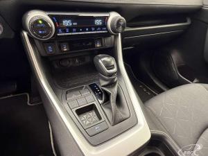 Melns Toyota RAV4 2021 Viļņa, ar dzinēja tilpumu 2.49 L un nobraukumu 80 tūkst. km par 29700 €, foto 26 vietnē AUTOMOTO.COM.LV