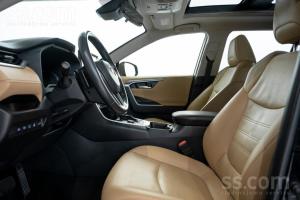 Melns Toyota RAV4 2021 Rīga, ar dzinēja tilpumu 2.50 L un nobraukumu 126 tūkst. km par 29900 €, foto 8 vietnē AUTOMOTO.COM.LV