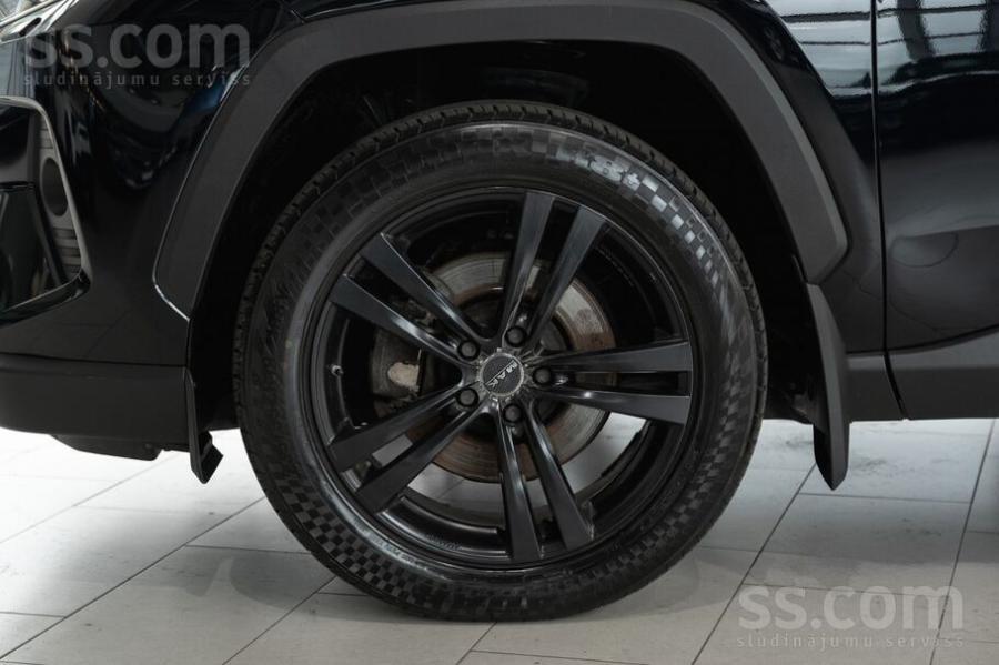 Melns Toyota RAV4 2021 Rīga, ar dzinēja tilpumu 2.50 L un nobraukumu 126 tūkst. km par 29900 €, foto 13 vietnē AUTOMOTO.COM.LV