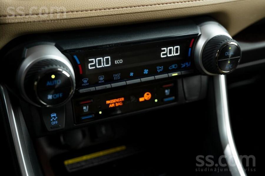 Melns Toyota RAV4 2021 Rīga, ar dzinēja tilpumu 2.50 L un nobraukumu 126 tūkst. km par 29900 €, foto 25 vietnē AUTOMOTO.COM.LV
