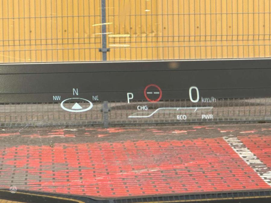 Черный Тойота РАВ 4 2021 в Шяуляй, объемом двигателя 2.49 л и пробегом 97 тыс. км за 34400 €, фото 22 на AUTOMOTO.COM.LV