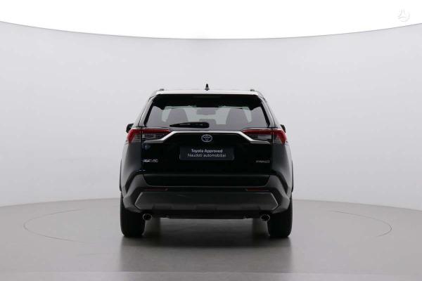Melns Toyota RAV4 2021 Viļņa, ar dzinēja tilpumu 2.49 L un nobraukumu 80 tūkst. km par 29990 €, foto 5 vietnē AUTOMOTO.COM.LV