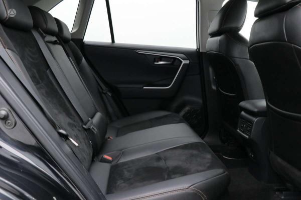 Melns Toyota RAV4 2021 Viļņa, ar dzinēja tilpumu 2.49 L un nobraukumu 80 tūkst. km par 29990 €, foto 10 vietnē AUTOMOTO.COM.LV