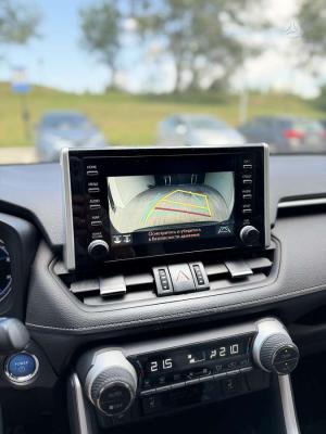 Melns Toyota RAV4 2021 Viļņa, ar dzinēja tilpumu 2.50 L un nobraukumu 242 tūkst. km par 21500 €, foto 17 vietnē AUTOMOTO.COM.LV
