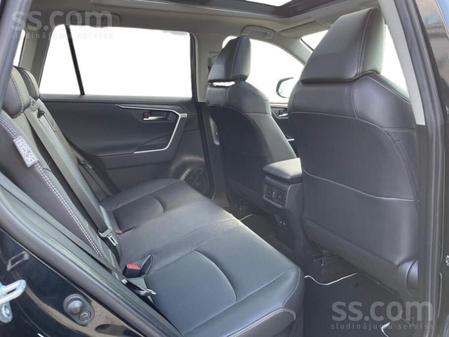 Melns Toyota RAV4 2021 Rīga, ar dzinēja tilpumu 2.50 L un nobraukumu 63 tūkst. km par 32590 €, foto 8 vietnē AUTOMOTO.COM.LV