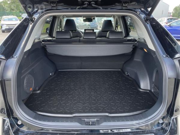 Black Toyota RAV4 2021 in Riga, with an engine capacity of 2.50 L and mileage of 63 thousand km for 32590 €, photo 10 on AUTOMOTO.COM.LV