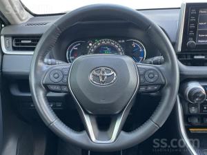 Melns Toyota RAV4 2021 Rīga, ar dzinēja tilpumu 2.50 L un nobraukumu 63 tūkst. km par 32590 €, foto 13 vietnē AUTOMOTO.COM.LV