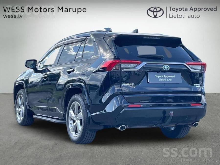 Melns Toyota RAV4 2021 Rīga, ar dzinēja tilpumu 2.50 L un nobraukumu 63 tūkst. km par 32590 €, foto 18 vietnē AUTOMOTO.COM.LV