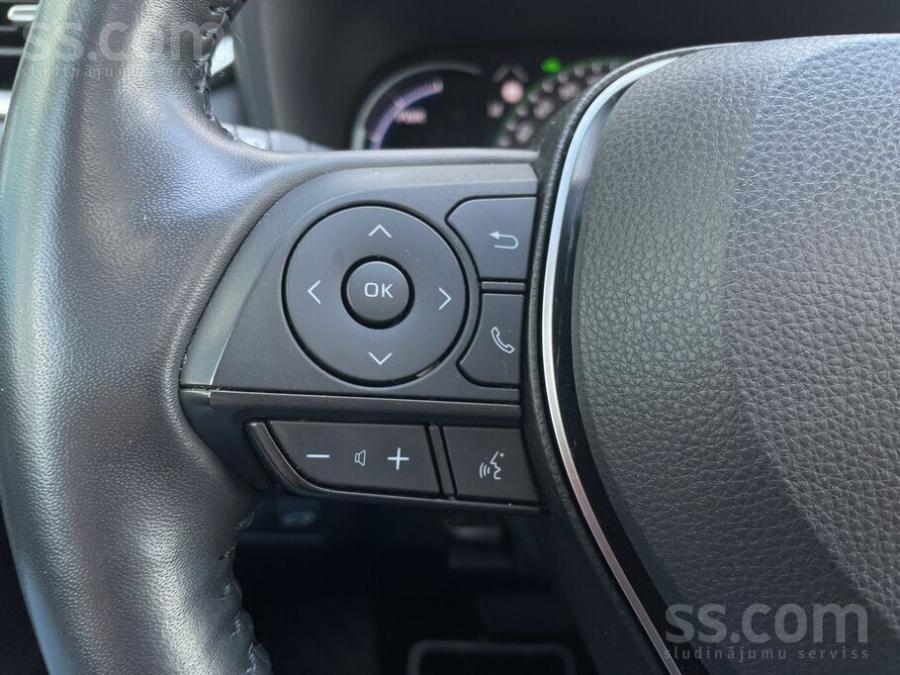 Melns Toyota RAV4 2021 Rīga, ar dzinēja tilpumu 2.50 L un nobraukumu 63 tūkst. km par 32590 €, foto 22 vietnē AUTOMOTO.COM.LV