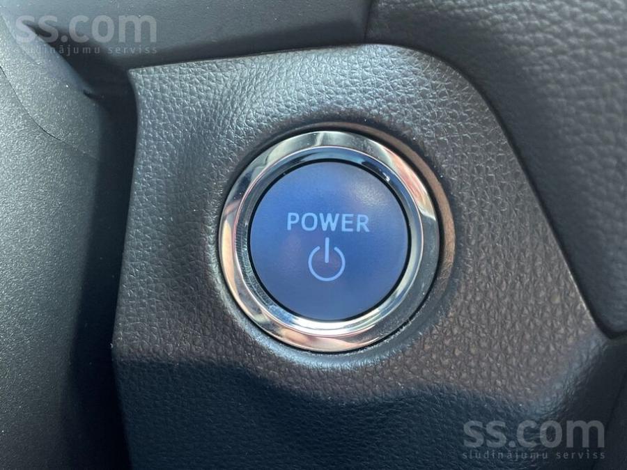 Melns Toyota RAV4 2021 Rīga, ar dzinēja tilpumu 2.50 L un nobraukumu 63 tūkst. km par 32590 €, foto 31 vietnē AUTOMOTO.COM.LV
