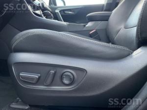 Melns Toyota RAV4 2021 Rīga, ar dzinēja tilpumu 2.50 L un nobraukumu 63 tūkst. km par 32590 €, foto 34 vietnē AUTOMOTO.COM.LV