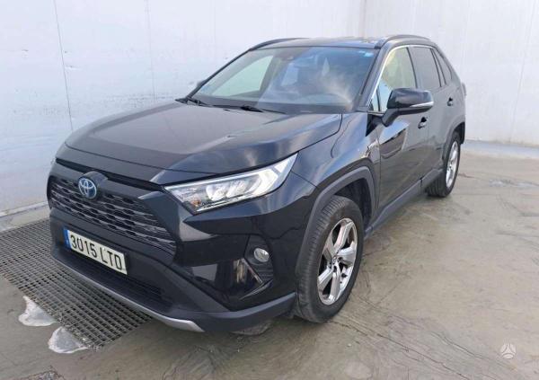 Melns Toyota RAV4 2021 Viļņa, ar dzinēja tilpumu 2.49 L un nobraukumu 156 tūkst. km par 25990 €, foto  vietnē AUTOMOTO.COM.LV