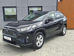Black Toyota RAV4 2021 in Vilnius, with an engine capacity of 2.49 L and mileage of 178 thousand km for 24900 €, photo  on AUTOMOTO.COM.LV