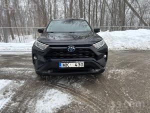 Melns Toyota RAV4 2021 Ogre, ar dzinēja tilpumu 2.50 L un nobraukumu 235 tūkst. km par 20000 €, foto 4 vietnē AUTOMOTO.COM.LV