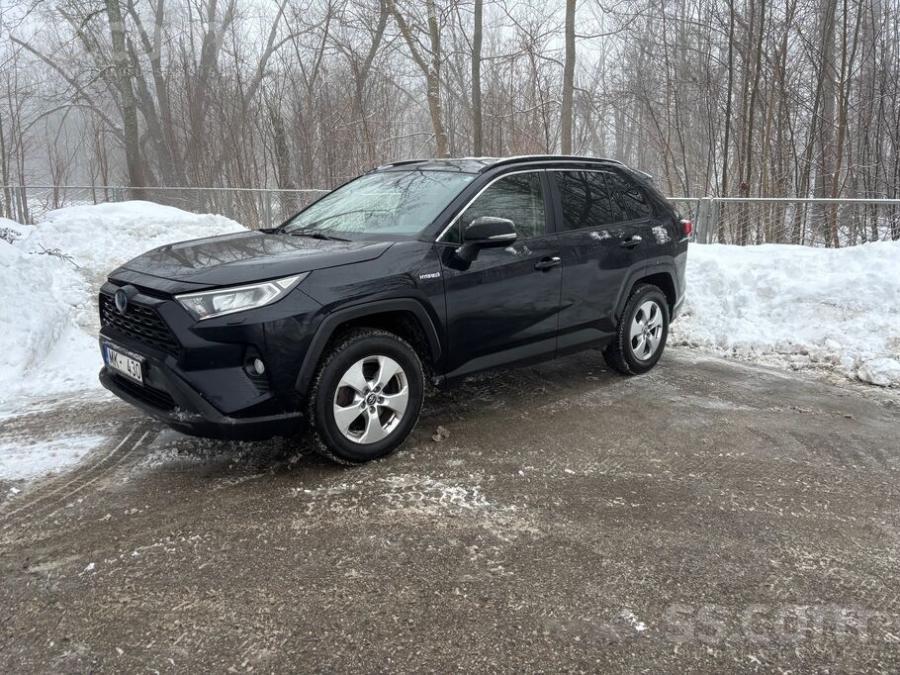 Melns Toyota RAV4 2021 Ogre, ar dzinēja tilpumu 2.50 L un nobraukumu 235 tūkst. km par 20000 €, foto 5 vietnē AUTOMOTO.COM.LV
