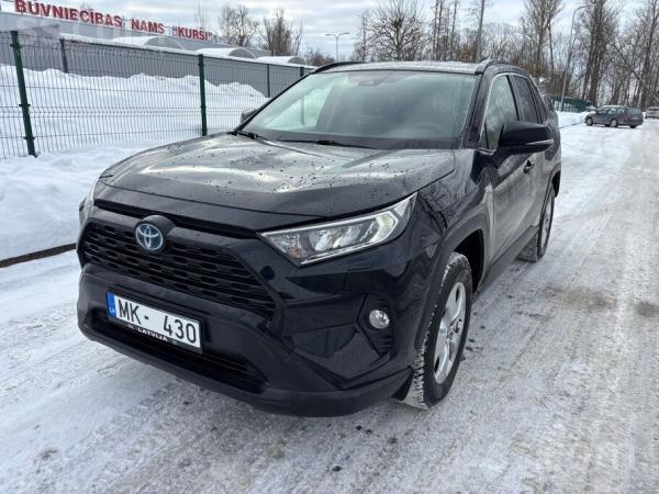 Black Toyota RAV4 2021 in Ogre, with an engine capacity of 2.50 L and mileage of 235 thousand km for 20000 €, photo 7 on AUTOMOTO.COM.LV