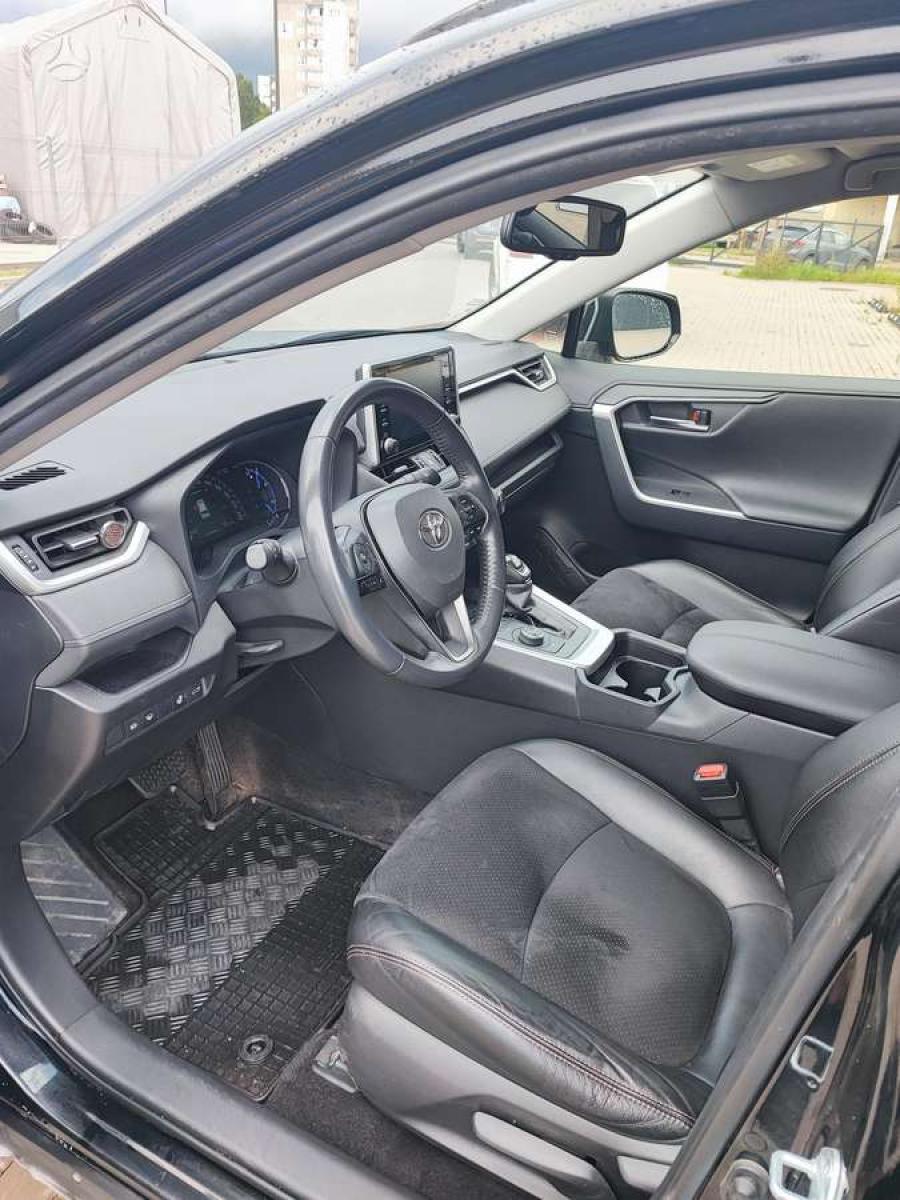 Melns Toyota RAV4 2021 Kauņa, ar dzinēja tilpumu 2.49 L un nobraukumu 152 tūkst. km par 31500 €, foto 9 vietnē AUTOMOTO.COM.LV