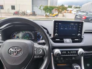 Melns Toyota RAV4 2021 Kauņa, ar dzinēja tilpumu 2.49 L un nobraukumu 152 tūkst. km par 31500 €, foto 13 vietnē AUTOMOTO.COM.LV
