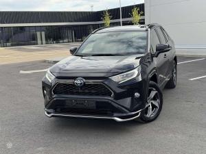 Melns Toyota RAV4 2021 Kauņa, ar dzinēja tilpumu 2.49 L un nobraukumu 282 tūkst. km par 23950 €, foto  vietnē AUTOMOTO.COM.LV