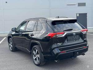 Melns Toyota RAV4 2021 Kauņa, ar dzinēja tilpumu 2.49 L un nobraukumu 282 tūkst. km par 23950 €, foto 7 vietnē AUTOMOTO.COM.LV