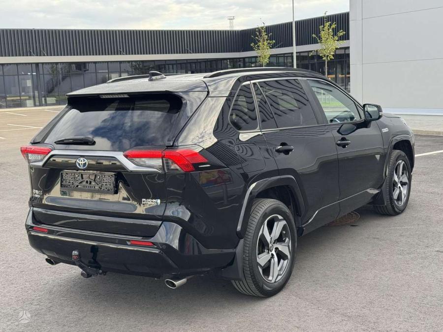Melns Toyota RAV4 2021 Kauņa, ar dzinēja tilpumu 2.49 L un nobraukumu 282 tūkst. km par 23950 €, foto 9 vietnē AUTOMOTO.COM.LV