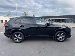 Melns Toyota RAV4 2021 Kauņa, ar dzinēja tilpumu 2.49 L un nobraukumu 282 tūkst. km par 23950 €, foto 10 vietnē AUTOMOTO.COM.LV