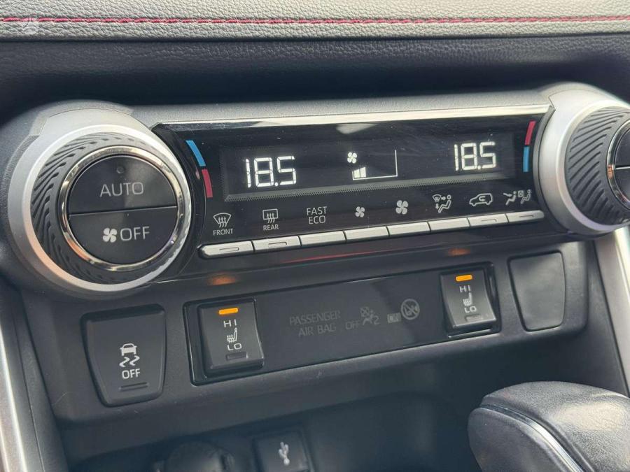 Melns Toyota RAV4 2021 Kauņa, ar dzinēja tilpumu 2.49 L un nobraukumu 282 tūkst. km par 23950 €, foto 21 vietnē AUTOMOTO.COM.LV