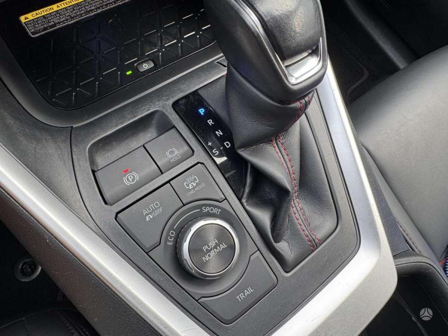Melns Toyota RAV4 2021 Kauņa, ar dzinēja tilpumu 2.49 L un nobraukumu 282 tūkst. km par 23950 €, foto 24 vietnē AUTOMOTO.COM.LV