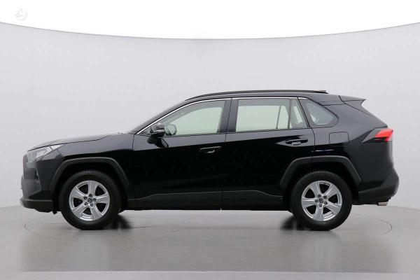 Toyota RAV4 2021 Viļņa vietnē Melns Toyota RAV4 2021 Viļņa, ar dzinēja tilpumu 1.99 L un nobraukumu 88 tūkst. km par 25900 €, foto 5 vietnē AUTOMOTO.COM.LV
